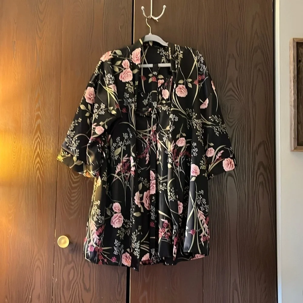 Colesce Couture | Intimates & Sleepwear | Colesce Couture 2pc Silky ...